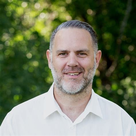 Simon Jones Linkedin