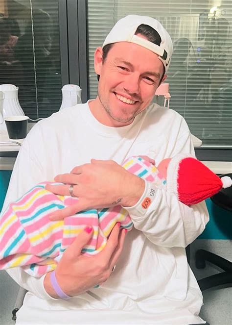 Inside Lachie And Jules Neales Seven Year Marriage As Couple Split