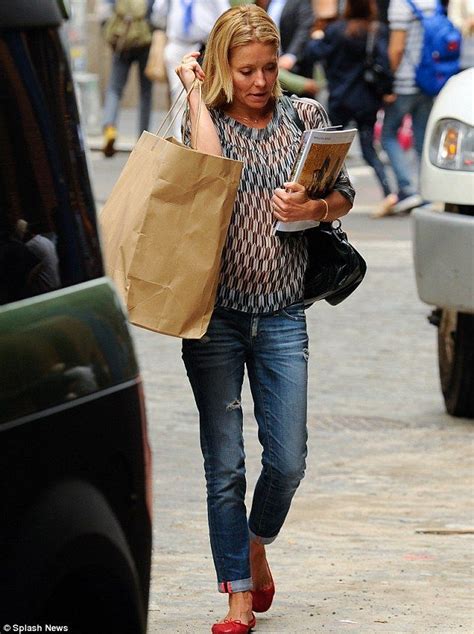 Kelly Ripa Goes With Make Up Free Look And Ripped Jeans In New York