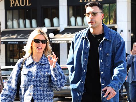 Κώστας Σλούκας Σπάνια δημόσια εμφάνιση με την εγκυμονούσα σύζυγό του Μαρία Δαρσινού Φωτογραφίες