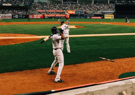 Torpedo Bats Stir Mixed Feelings From Fans The College Voice