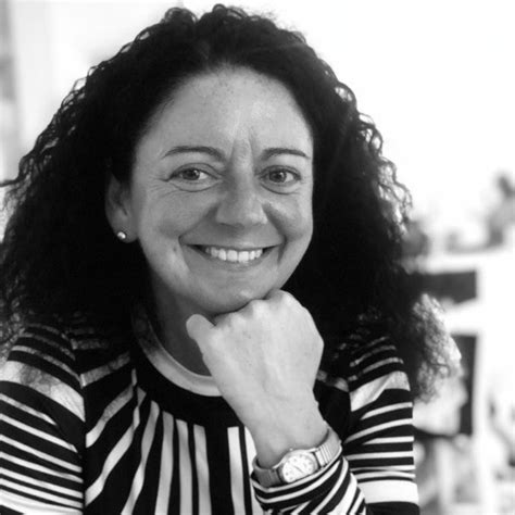 Suzanne Mccabe Clinical Research Volunteer Recruitment Senior Manager Pfizer S A Linkedin