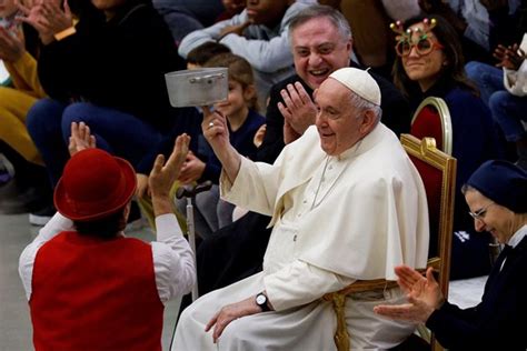 Франциск призова всички християни на обща молитва за обединение Publika Новини