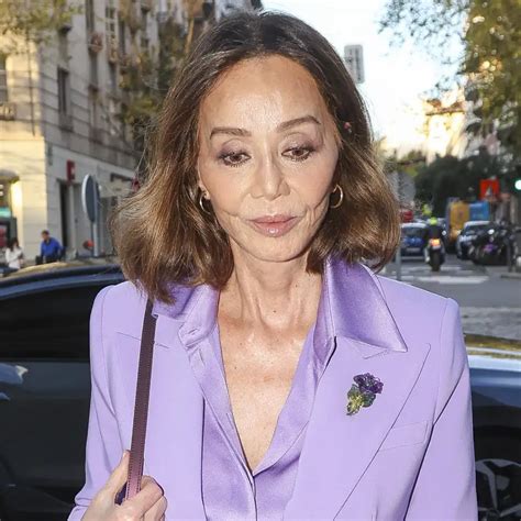 Isabel Preysler Todo Sobre La Socialité Empresaria Y Madre De Tamara