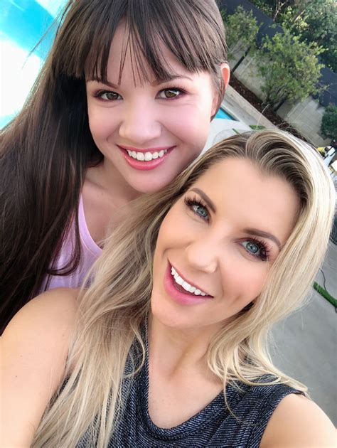 Tw Pornstars Pic Ashley Fires Twitter Also Met Alisonreyxxx Today Sweetheartvids