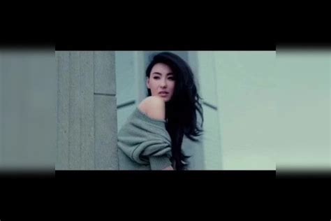 张柏芝 女神 红秀grazia 杂志封面拍摄花絮简直迷死人了 grazia 封面 杂志