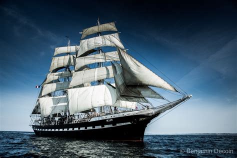Les Bateaux De Larmada De Rouen Le Belem Trois Mâts Aux Mille Vies