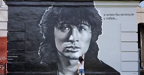 옛 소련 록 전설 빅토르 최 청년시절 다룬 영화 제작