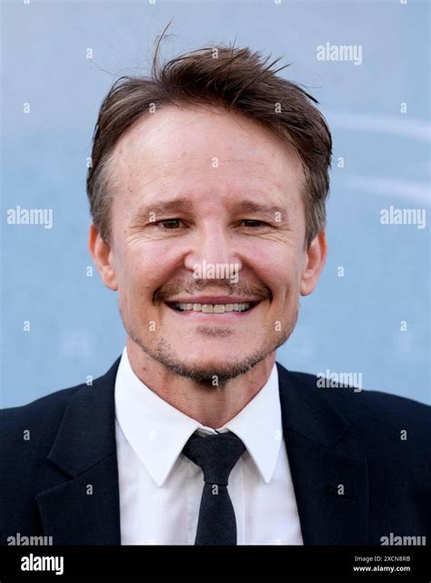 Damon Herriman Poses At The Premiere Of The Film The Bikeriders At