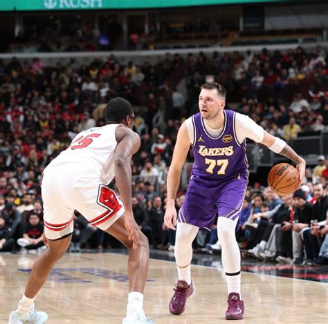 Lebron James Has Shaved His Head And Officially Gone Lebald Silver
