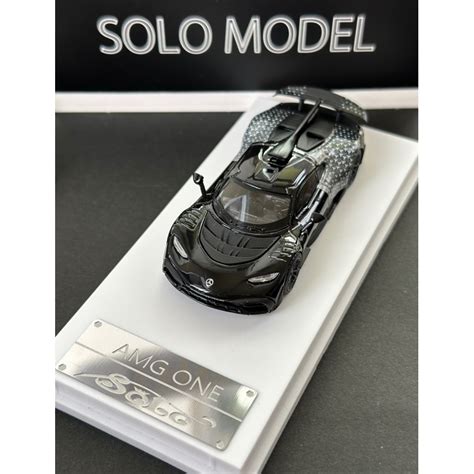 M X W Mercedes Amg One Solo