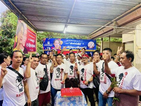 မလေးရှားနိုင်ငံ ပီနန်းမြို့တွင် ဒေါ်အောင်ဆန်းစုကြည်မွေးနေ့ ဆုတောင်းပွဲကျင်းပ Khit Thit Media