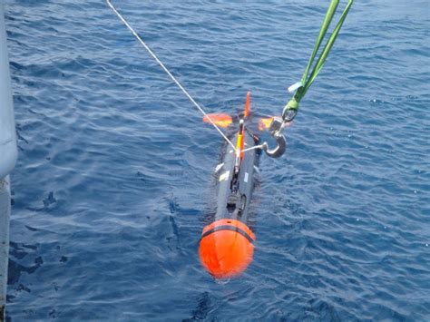 Robust Acoustic Communication In Underwater Networks Al Defaiya