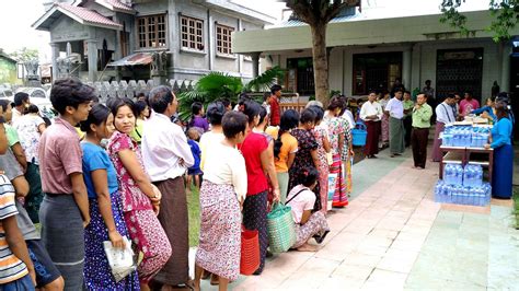 ကြံခင်းမြို့နယ်အတွင်းရှိ ယာယီရေဘေးရှောင်စခန်းများအား မြို့နယ်စီမံအုပ်ခ