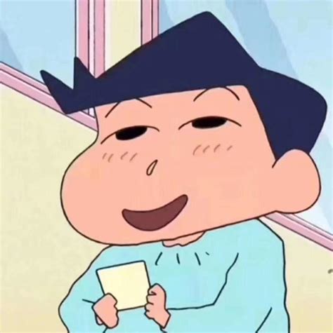 我想问一下有没有关于蜡笔小新的情侣头像，，谢谢啦，更好的话有没有关于蜡笔小新的情侣网名 知乎