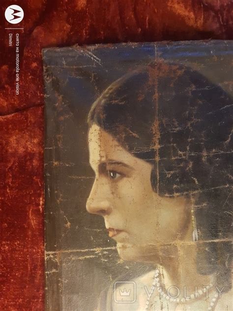 Женщина с жемчужным ожерельем «violity