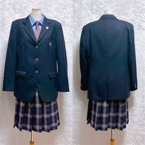 制服市場 宮城県 宮城県古川黎明高校 元は女子高 グレー地に水色の爽やかな組み合わせ グレーレッドストライプのネクタイ