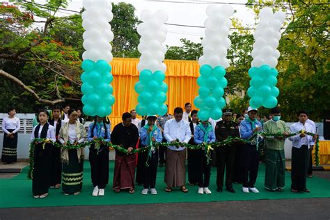 မွန်ပြည်နယ် ဝန်ကြီးချုပ်ဦးအောင်ကြည်သိန်း က