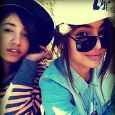 Stream Donya Molaei Ii Music Listen To Songs Albums Playlists For Free On Soundcloud