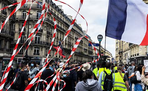 «Желтые жилеты выступили против поставок оружия Киеву и предупредили