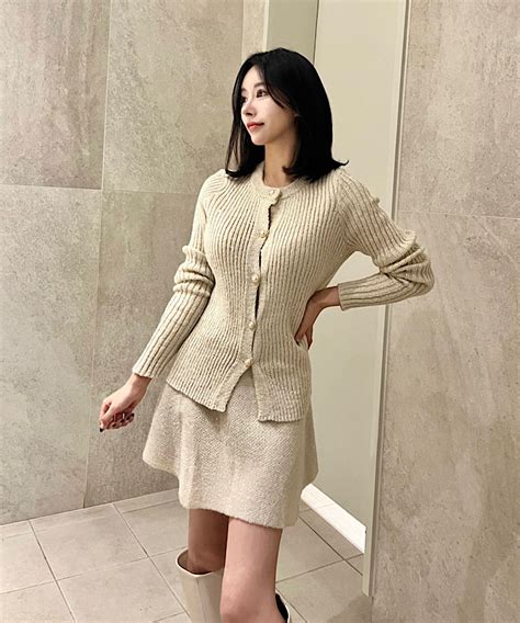 [수입 실물보장] 블리 스팽글 니트 스커트 투피스 에이블리