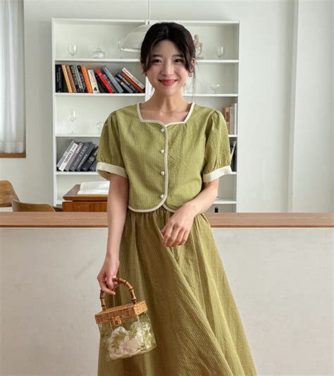 오디샵 무료당일출고 봄 여름 반팔 스퀘어넥 셔츠 블라우스 밴딩 롱 스커트 투피스 세트 휴양지룩 바캉스 그린