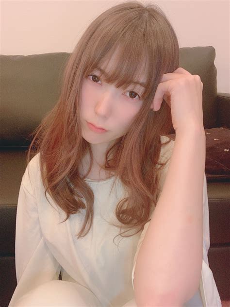 하타노 유이 이제 곧 랜덤체키가 당첨될지도 모르니까 꼭 보러와요