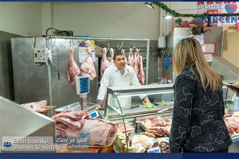 Alolli Takime Me Shitësit Në Markatën E Mishit Marr Përgjegjësinë Të