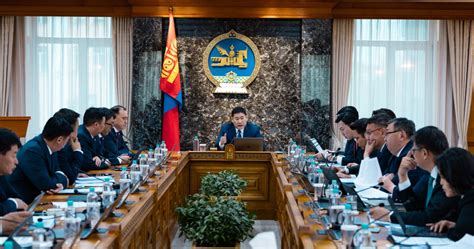 Untsug Mn 🍎14 мега төслийн тав нь хэрэгжиж эхлээд байна Хамтарсан Засгийн газар мега төслүүдээ