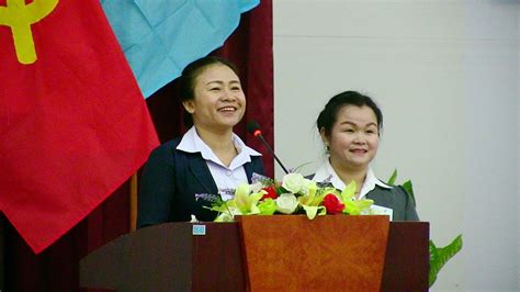 ສະຫະພັນແມ່ຍິງ ສະຖາບັນການເມືອງ ແລະ ການປົກຄອງແຫ່ງຊາດ ສະເຫຼີມສະຫຼອງວັນສ້າງຕັ້ງ ສະຫະພັນແມ່ຍິງລາວ