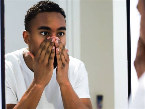 Deretan Produk Pembersih Wajah Pria Yang Jadi Andalan Tim Genpink Cowok