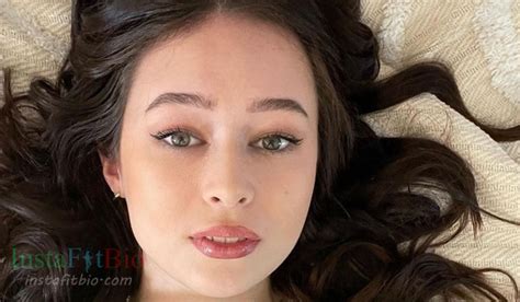 Laura Sophie Bio Age Height Wiki Models Biography