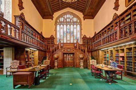 Folger Shakespeare Library Reopens After Four Year Renovation