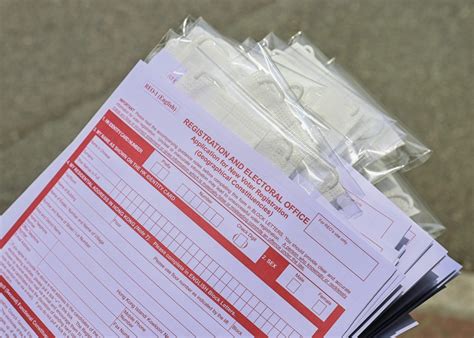 政府籲未登記地方選區及功能界別選民者 下月2日前登記 新冠疫情專頁