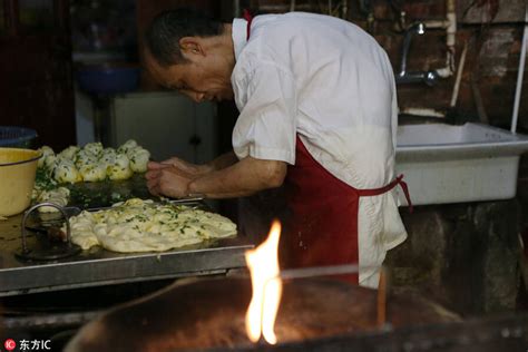 上海阿大葱油饼的做法4图片 上海阿大葱油饼的做法4图片大全社会热点图片非主流图片站