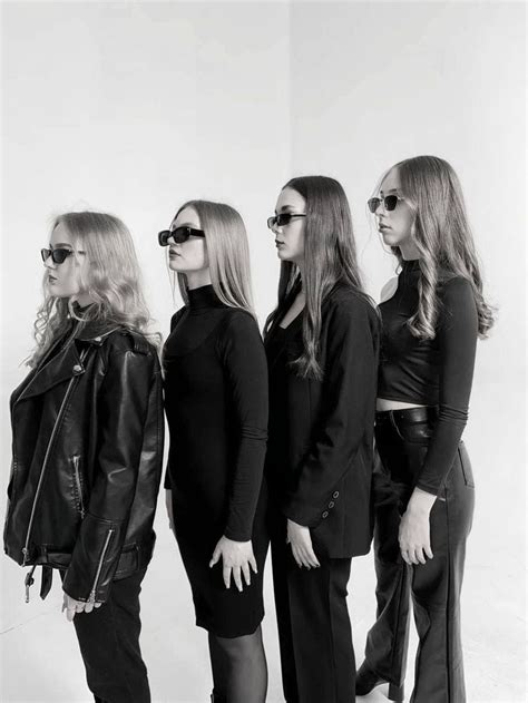 Фотоссесия Портретные позы выпускников Фотосессия Фото выпускного вечера