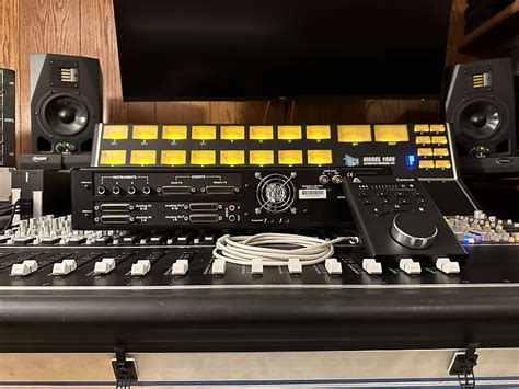 Apogee Symphony I O Mkii 16x16 8mp Thunderbolt Audio Reverb