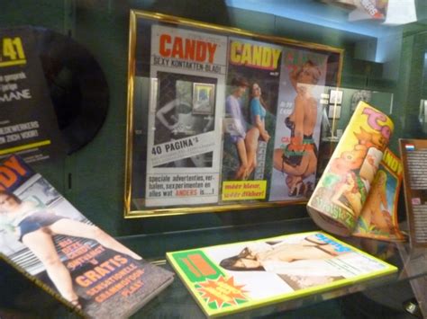 Kee Hua Chee Live SEX IN AMSTERDAM HOLLAND FOR ONLY RM AND I ENJOYED SEX FOR NEARLY