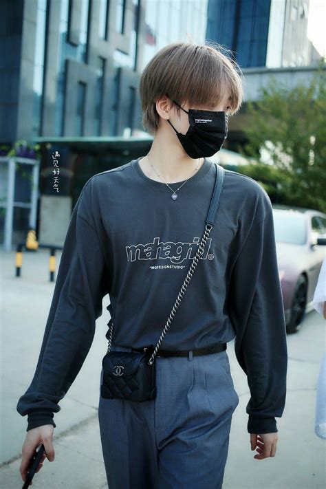 Lian Huaiwei Fashion Style Punk