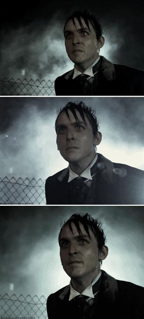 Pin By Shannon Elizabeth On Oswald Cobblepot The King Of Gotham ☂