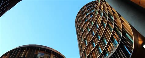 Understanding Decoupled Vs Progressively Decoupled Cms Architecture