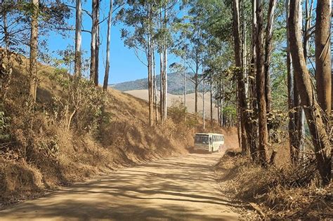 Edital Dá Prazo De Um Ano Para Conclusão Do Calçamento Na Estrada De