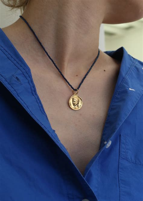 Hermis Small Dark Blue Necklace Hermina Athens