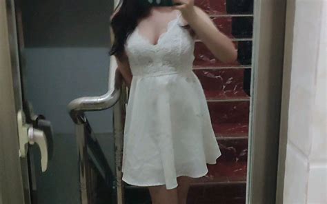 紧身牛仔裤～梨形身材～微胖女生，果然还是很喜欢 Bilibilib站无水印视频解析——yiuios易柚斯