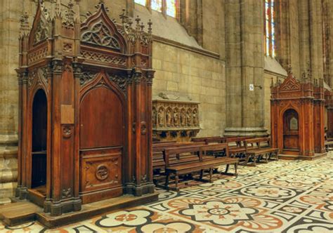 고해성사 뒤에 숨겨진 조용한 역사