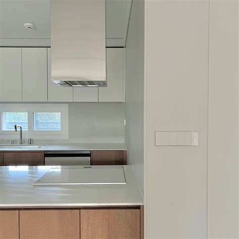 다들 도시락 싸들고 말렸지만 신축을 다 뜯어 고쳤습니다 집꾸미기