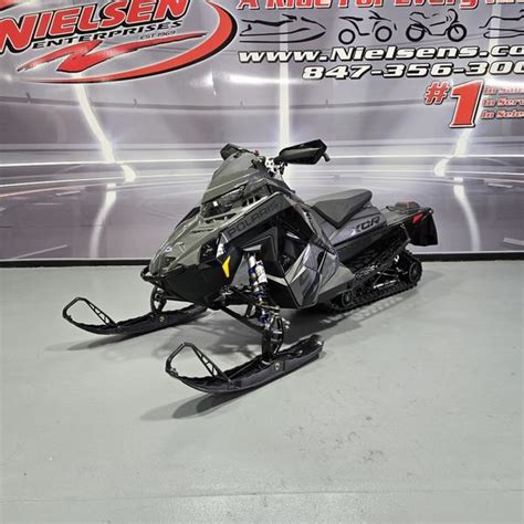 2025 Polaris® 9r Indy Xcr 136 Shadow Gray Gloss Black Nielsen Enterprises