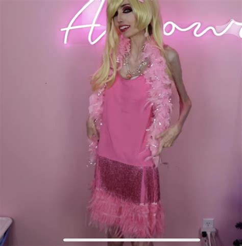 Barbie Cosplay Video Outfits So You Dont Have To Watch R Eugeniacooneyy
