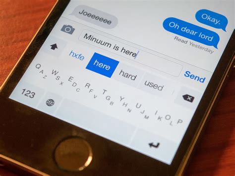 Minuum Resizing Keyboard Comes To Ios To Alleviate Your Autocorrect Woes Imore