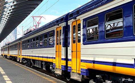 У Києві погоджують нові назви для станцій Кільцевої електрички що пропонують Вечірній Київ